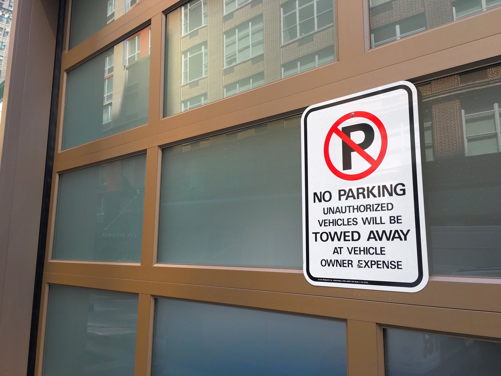 Aluminum Loading Dock Doors for Hotels & Retail Spaces